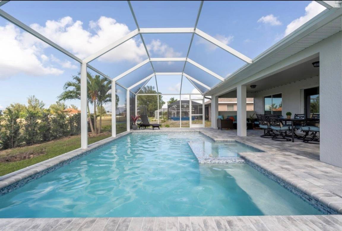 156 M² House ∙ 3 Bedrooms ∙ 8 Guests - Matlacha, FL