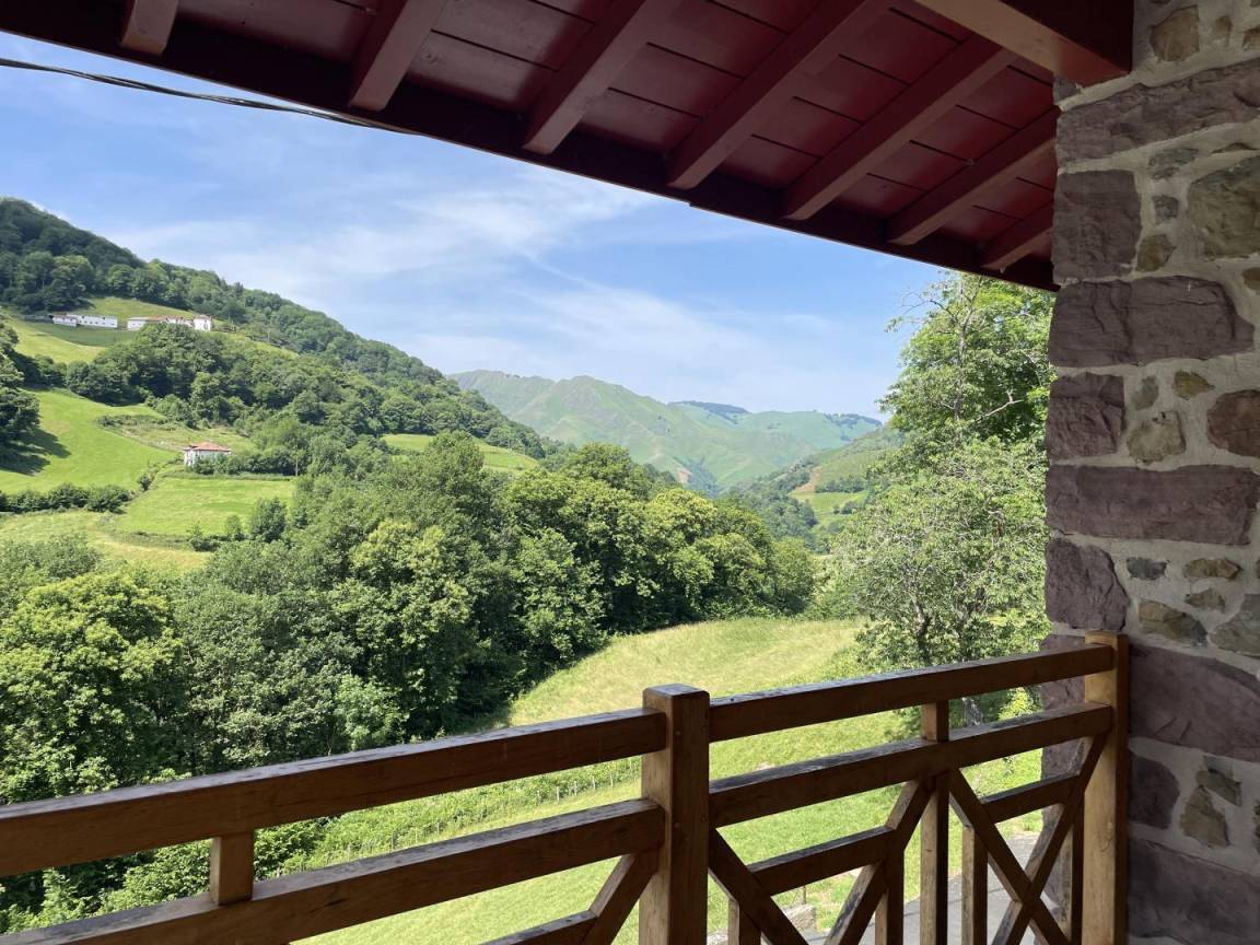 123 M² Gîte ∙ 4 Chambres ∙ 6 Personnes - Saint-Jean-Pied-de-Port