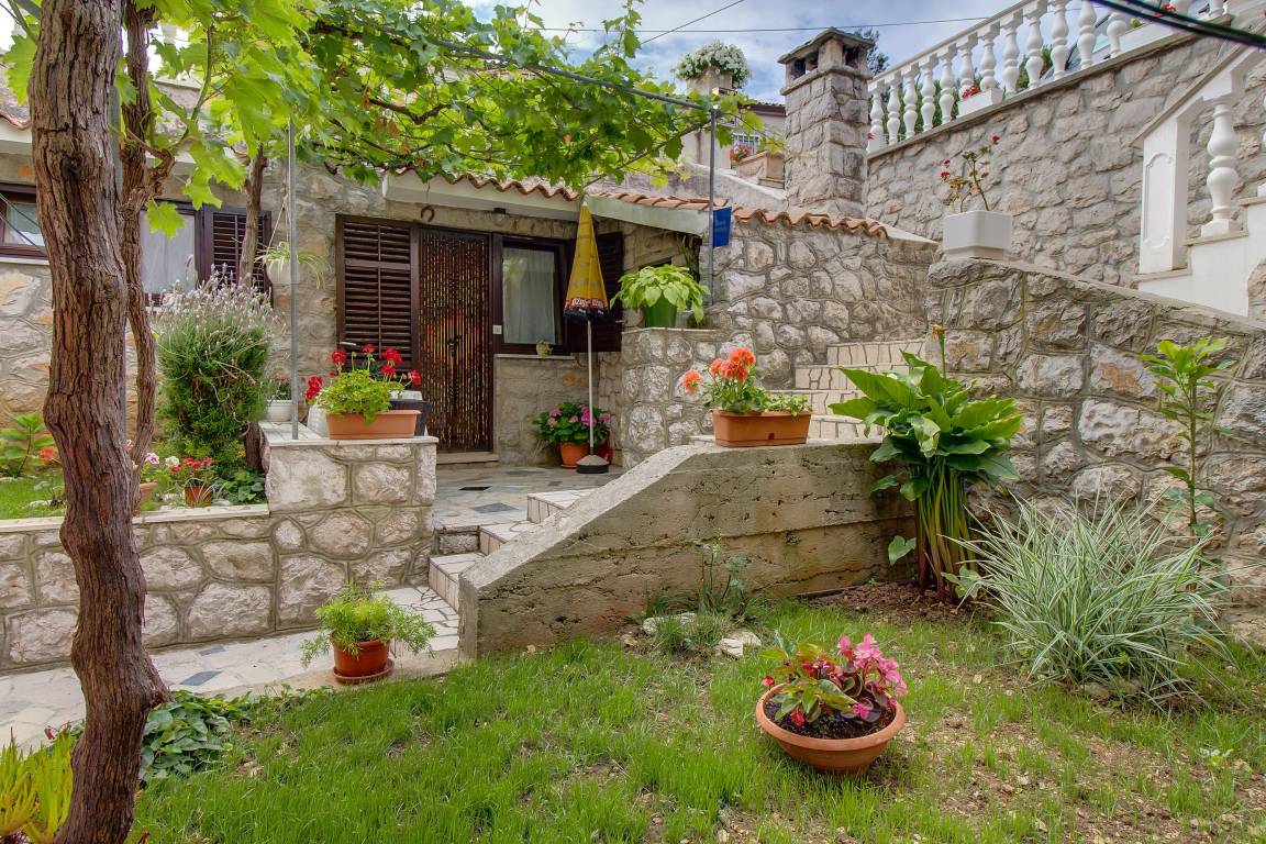 28 M² Ferienwohnung ∙ 1 Schlafzimmer ∙ 2 Gäste - Veli Lošinj
