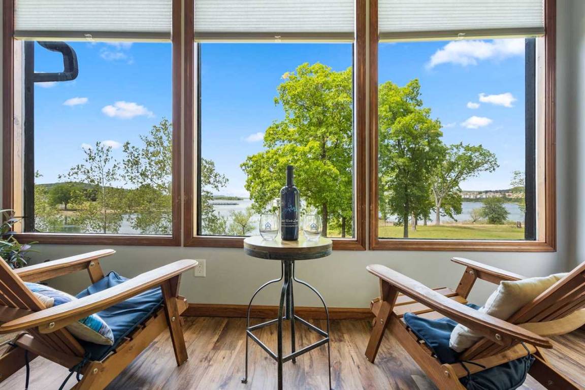 204 M² Chalet ∙ 4 Chambres ∙ 12 Personnes - Table Rock Lake