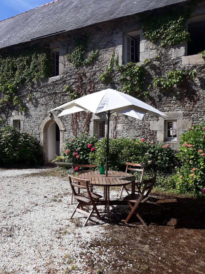 190 M² Maison De Vacances ∙ 4 Chambres ∙ 9 Personnes - Plougrescant
