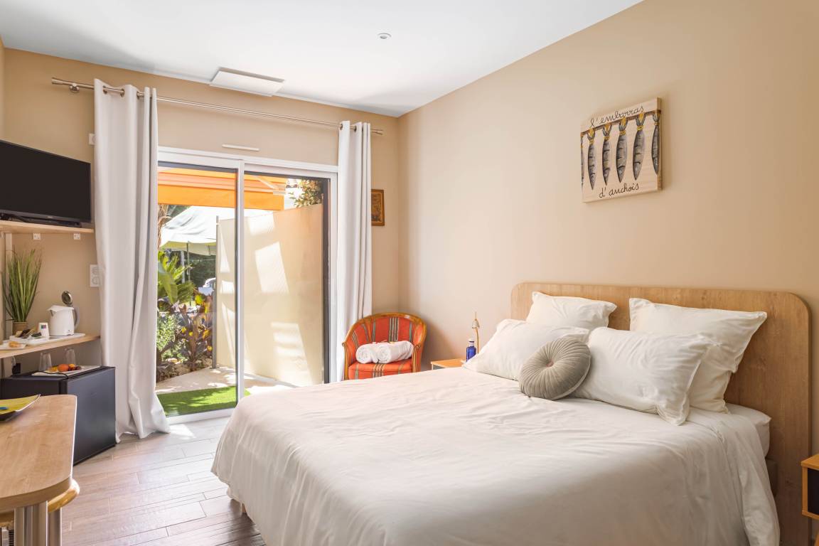19 M² Chambre D'hôtes ∙ 1 Chambre ∙ 2 Personnes - Sorède