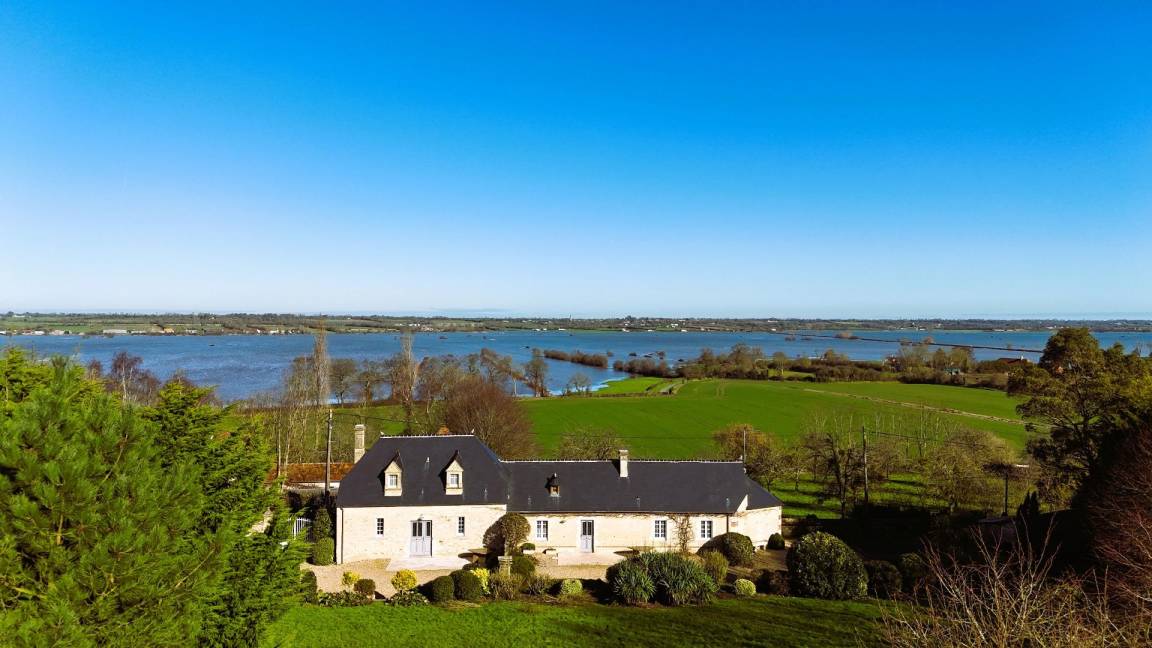 80 M² House ∙ 2 Bedrooms ∙ 5 Guests - Isigny-sur-Mer