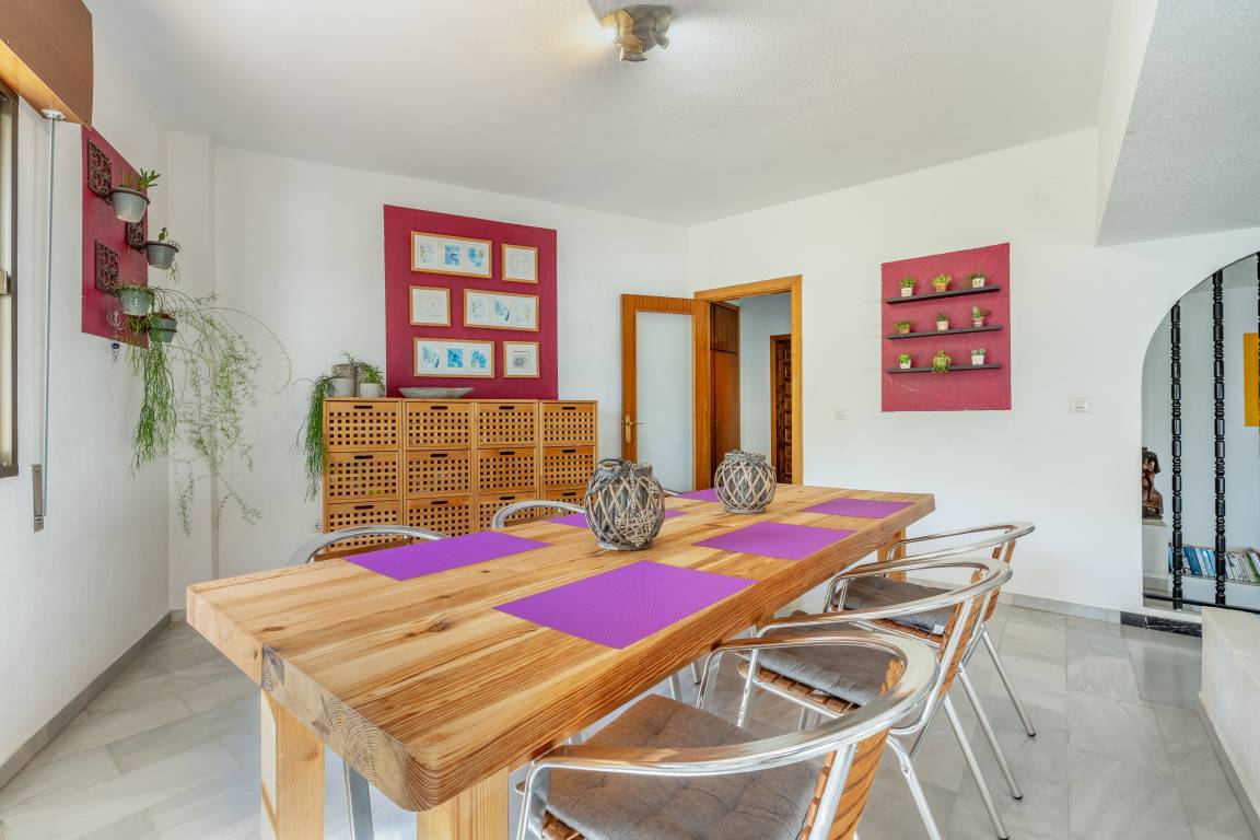 150 M² Villa ∙ 3 Chambres ∙ 6 Personnes - Salobreña