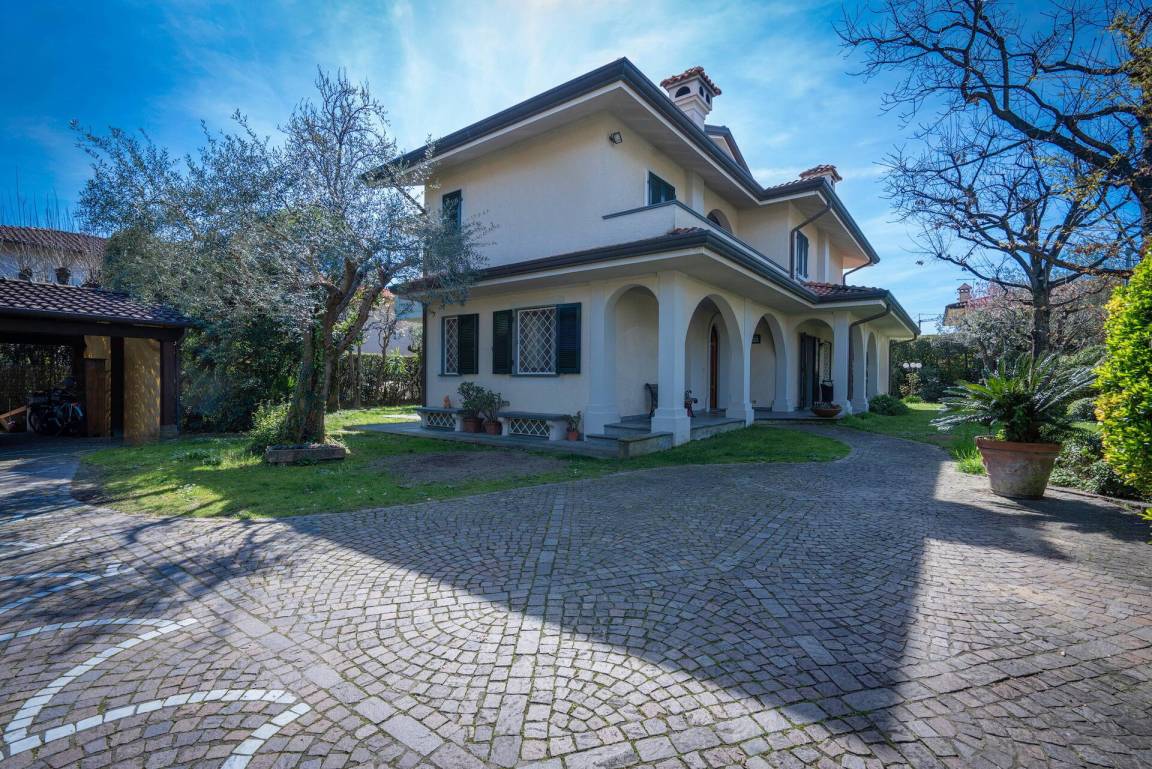 350 M² Villa Vacanza ∙ 6 Camere Da Letto ∙ 12 Ospiti - Marina di Pietrasanta