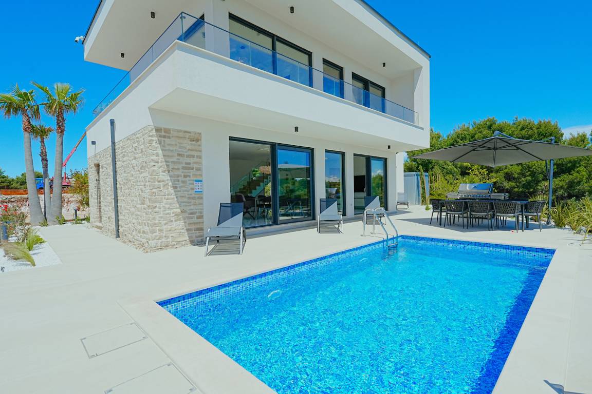 250 M² Villa ∙ 4 Schlafzimmer ∙ 9 Gäste - Primošten