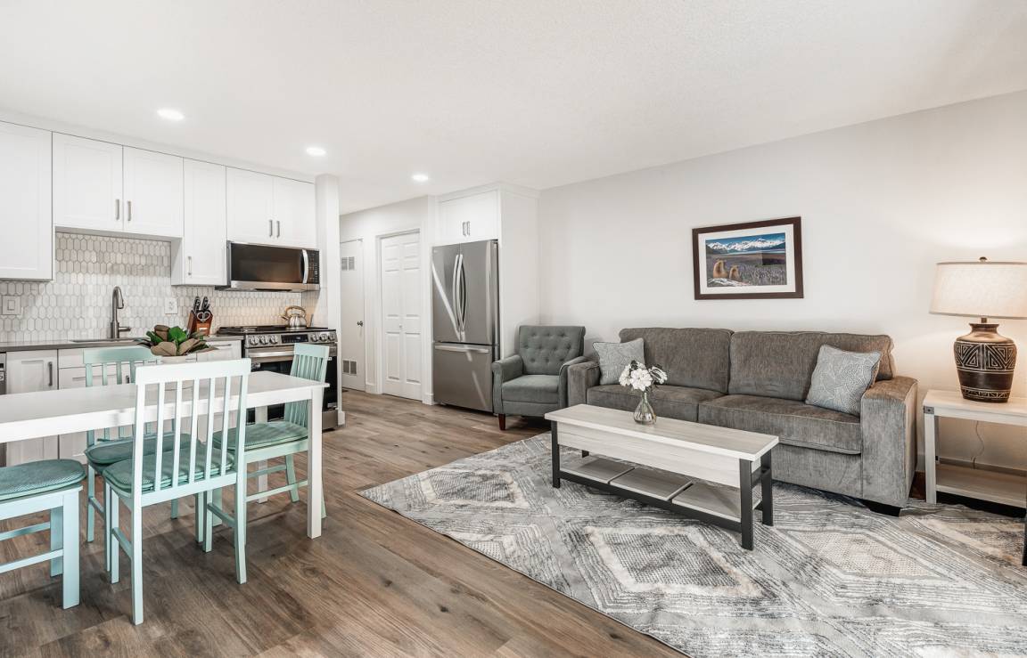 60 M² Ferienwohnung ∙ 1 Schlafzimmer ∙ 4 Gäste - Bend, OR