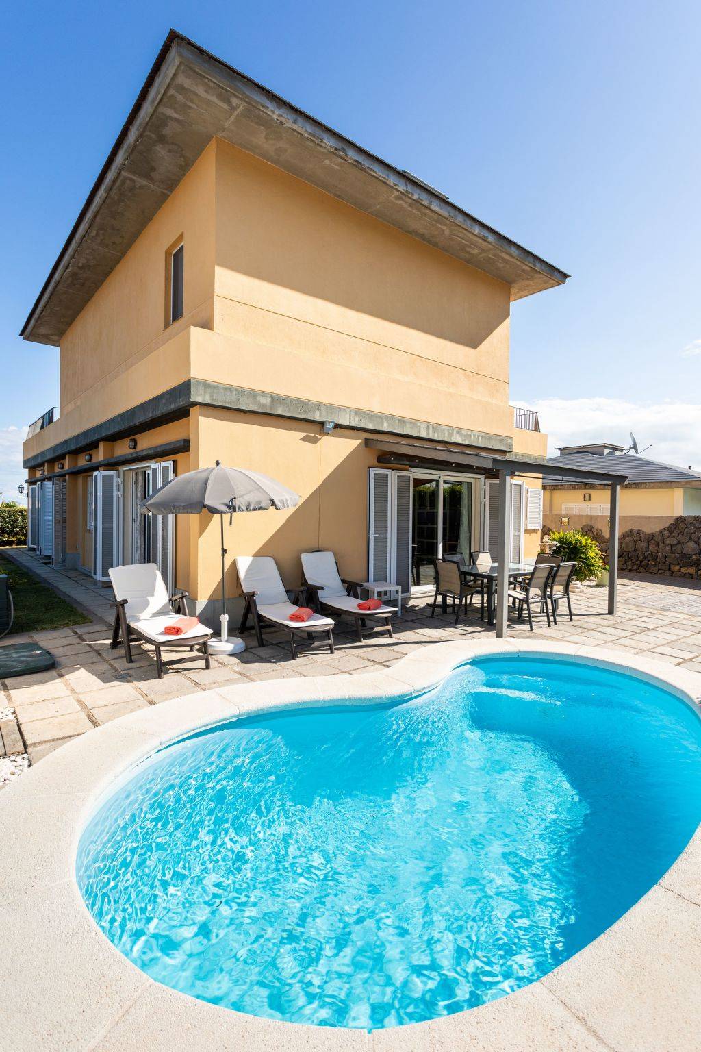 160 M² Ferienhaus ∙ 4 Schlafzimmer ∙ 8 Gäste - Puerto de la Cruz