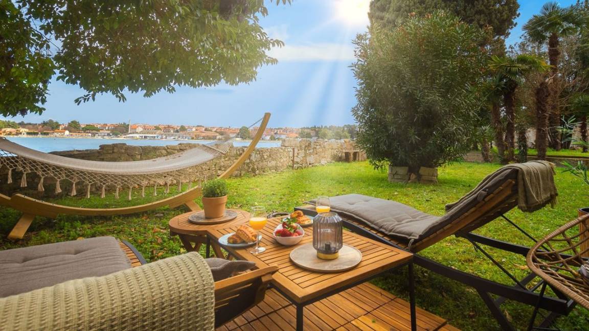 80 M² Apartment ∙ 2 Bedrooms ∙ 4 Guests - Poreč