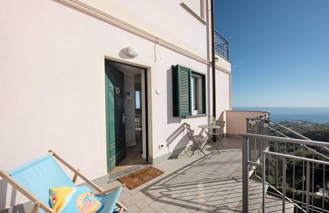 65 M² Appartamento Vacanza ∙ 2 Camere Da Letto ∙ 4 Ospiti - Celle Ligure