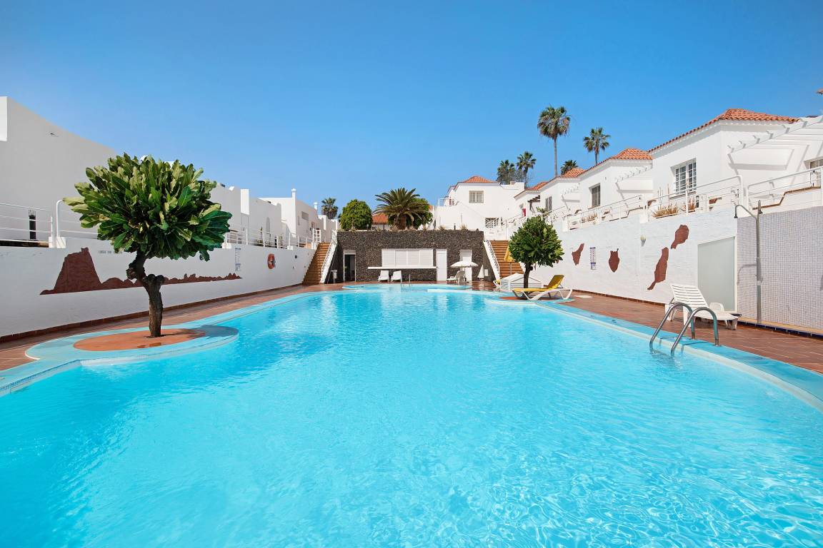 60 M² Apartment ∙ 2 Bedrooms ∙ 4 Guests - Corralejo