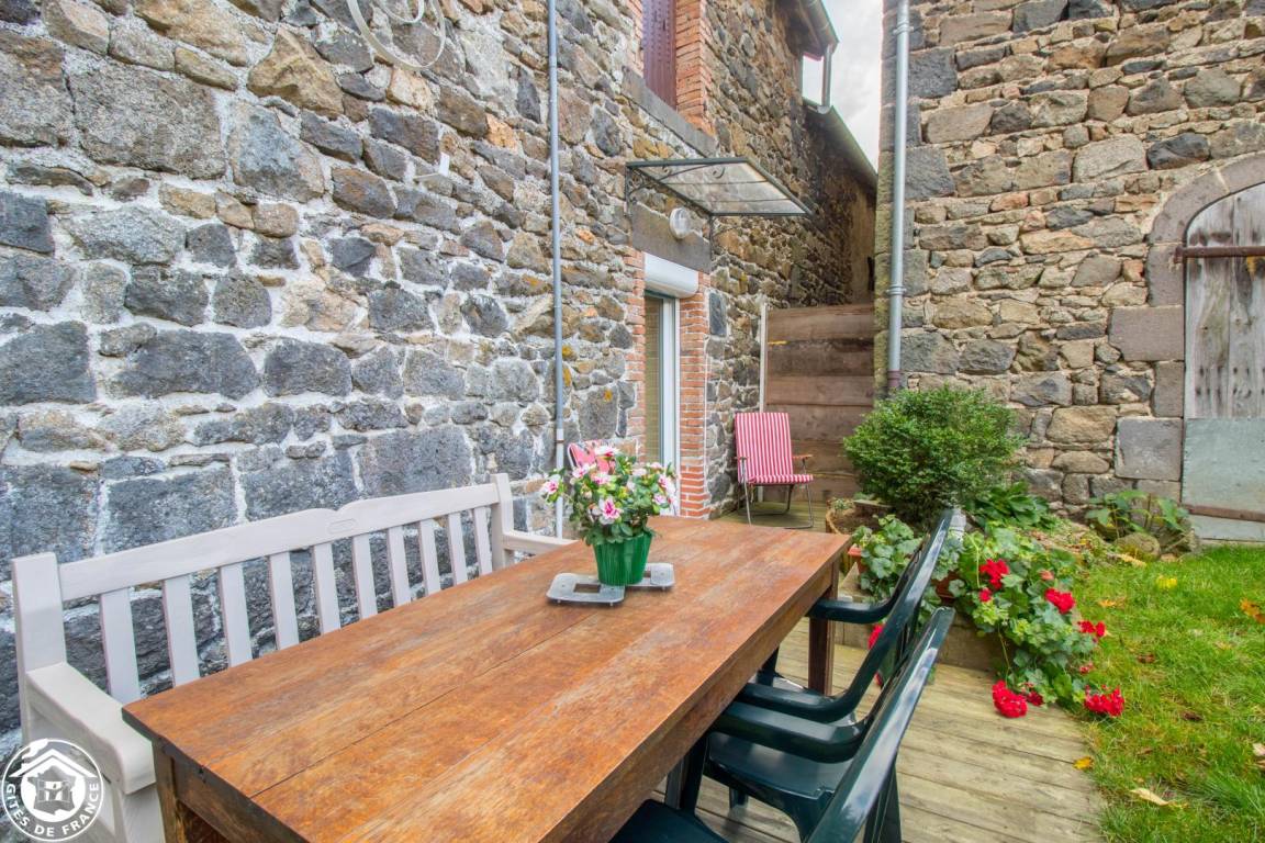 32 M² Gîte ∙ 1 Chambre ∙ 4 Personnes - Volvic