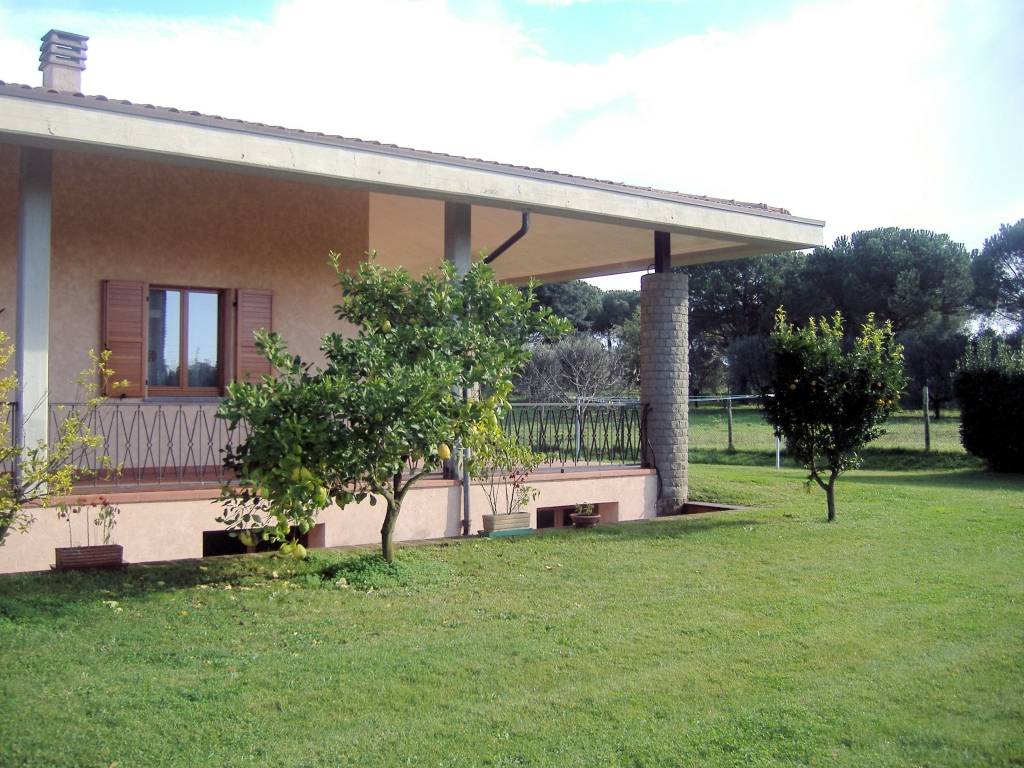 90 M² Villa ∙ 1 Bedroom ∙ 6 Guests - Bracciano