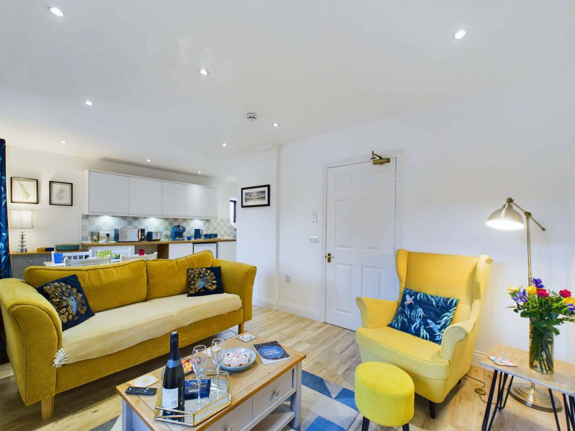 Apartment ∙ 2 Bedrooms ∙ 3 Guests - Penrith