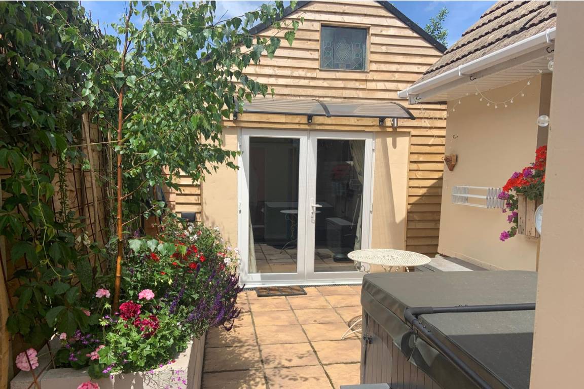 25 M² Apartament Typu Studio ∙ 1 Sypialnia ∙ 2 Gości - Hayling Island