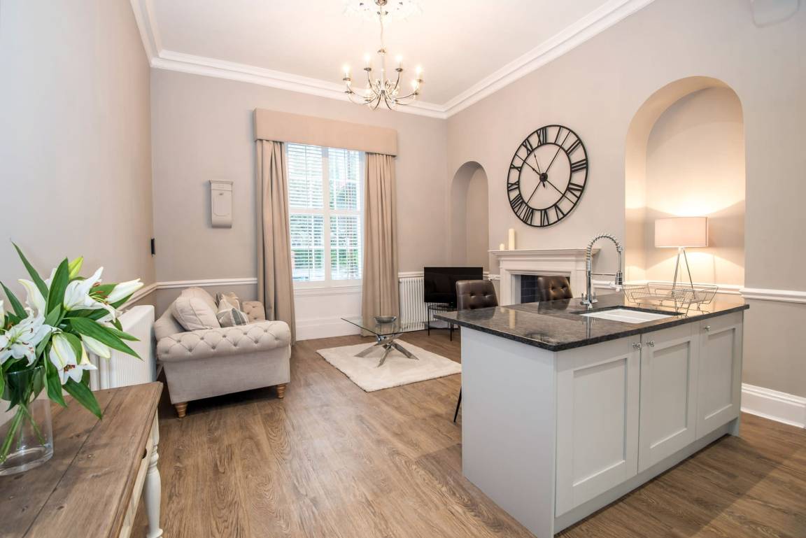 Apartment ∙ 1 Bedroom ∙ 2 Guests - Durham