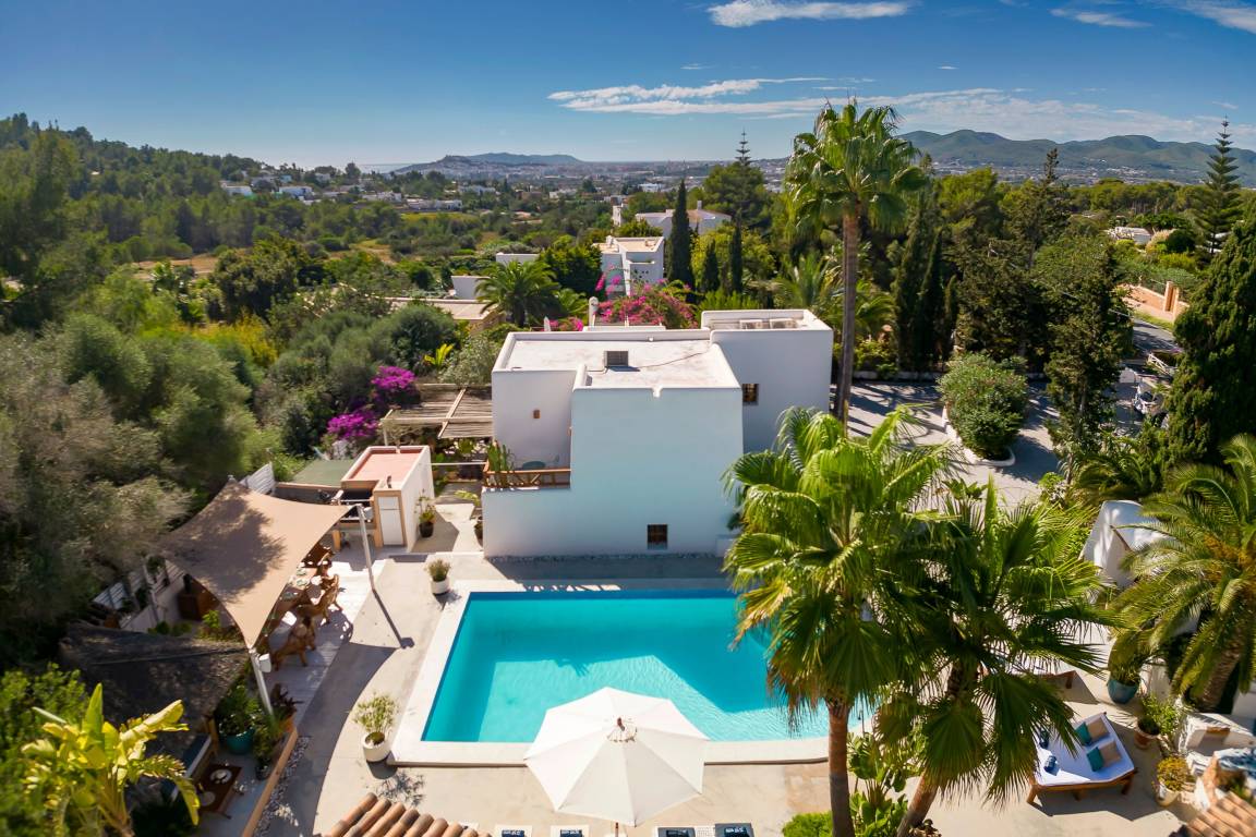 300 M² Huoneisto ∙ 6 Makuuhuonetta ∙ 13 Vierasta - Islas de Ibiza