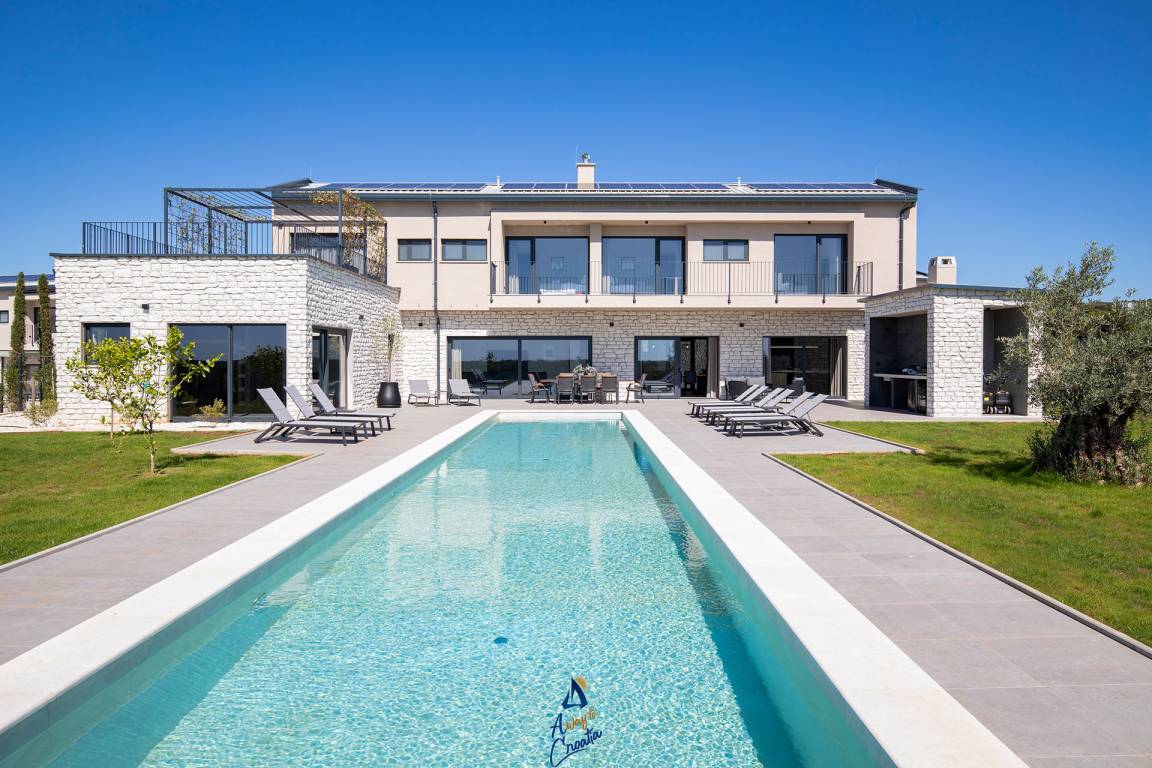 261 M² Villa ∙ 5 Schlafzimmer ∙ 10 Gäste - Rovinj