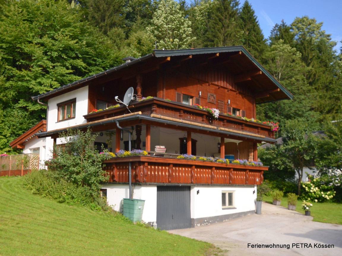 64 M² Ferienwohnung ∙ 1 Schlafzimmer ∙ 4 Gäste - Kössen