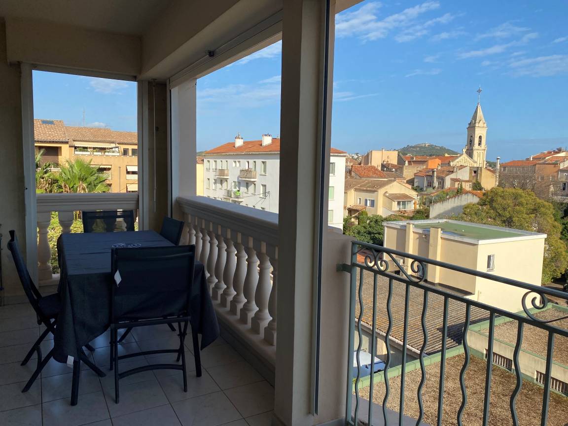 65 M² Appartement ∙ 2 Chambres ∙ 4 Personnes - Sanary-sur-Mer