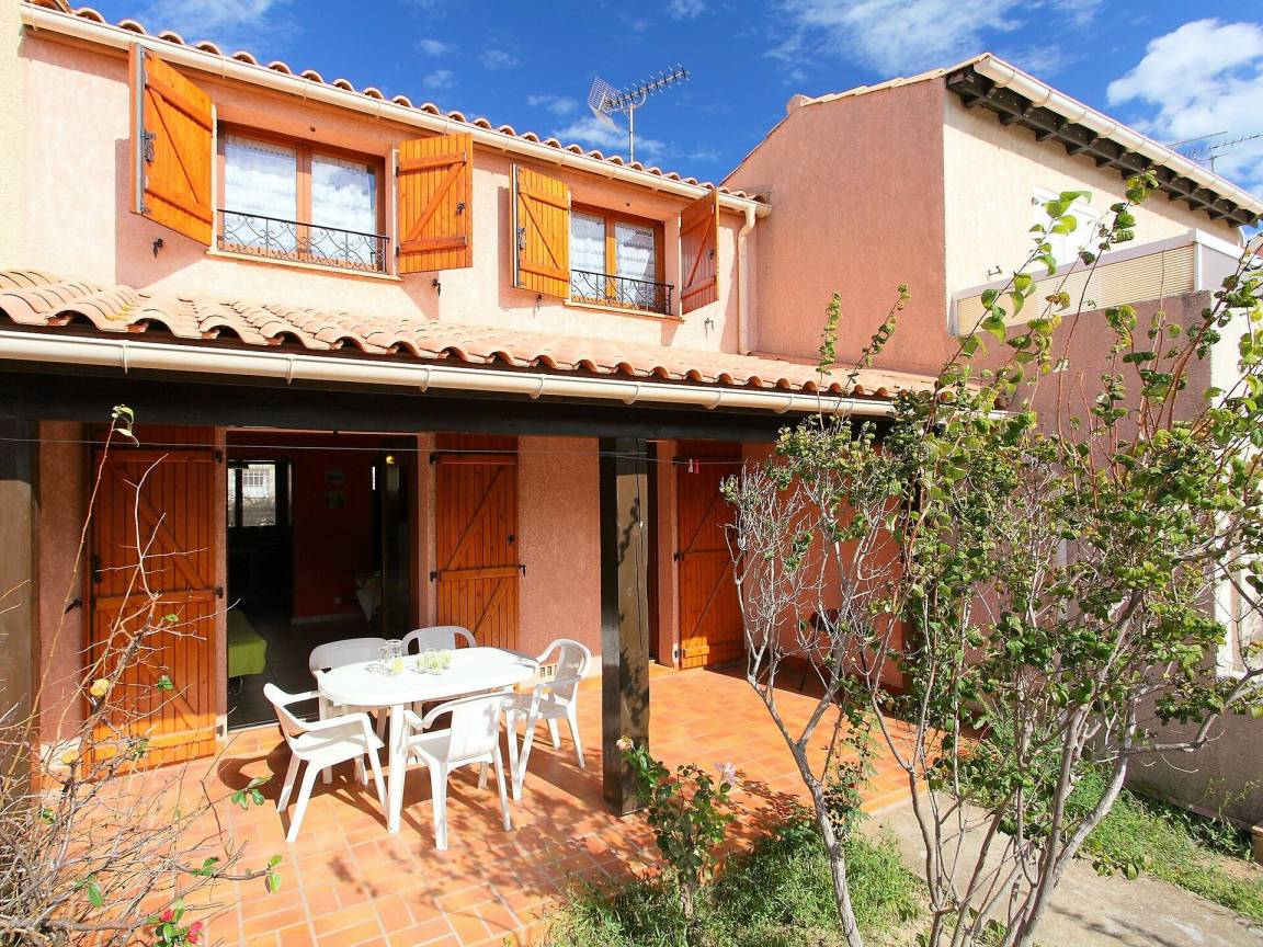 80 M² Résidence De Vacances ∙ 3 Chambres ∙ 6 Personnes - Narbonne