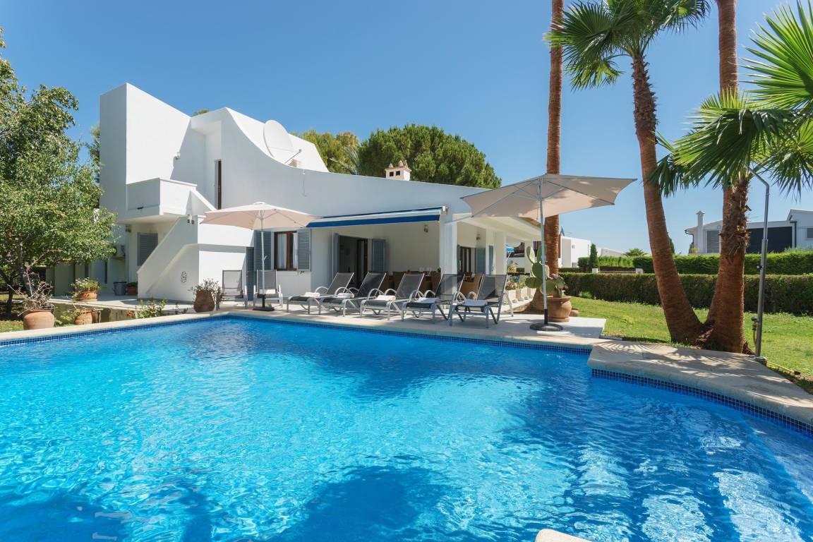 210 M² Villa ∙ 5 Bedrooms ∙ 10 Guests - Port de Pollença