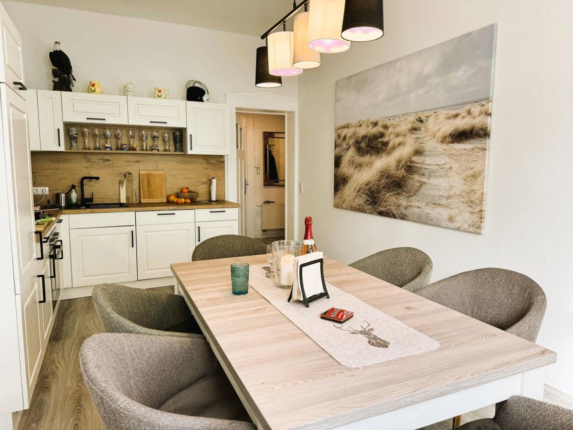 66 M² Ferienwohnung ∙ 1 Schlafzimmer ∙ 4 Gäste - Aue