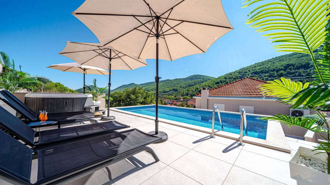 165 M² Villa ∙ 3 Schlafzimmer ∙ 6 Gäste - Smokvica