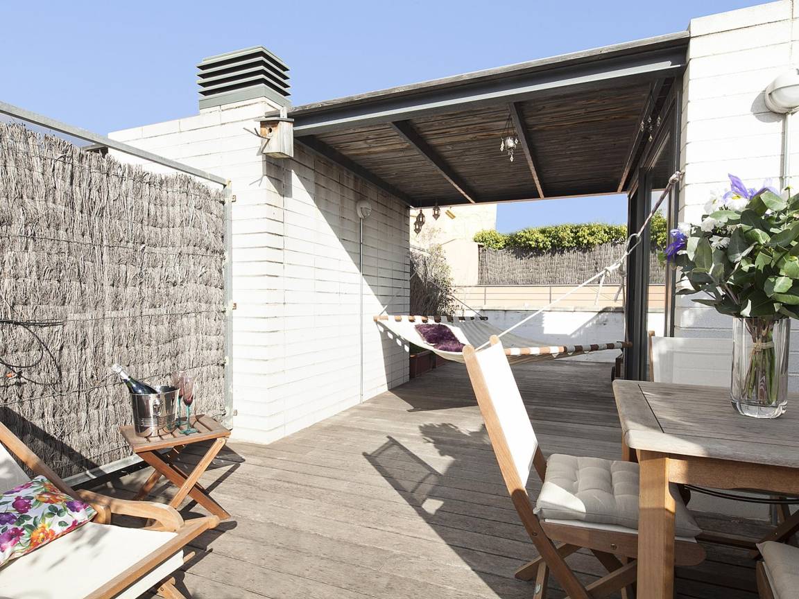 85 M² Apartment ∙ 3 Bedrooms ∙ 6 Guests - Barcelona