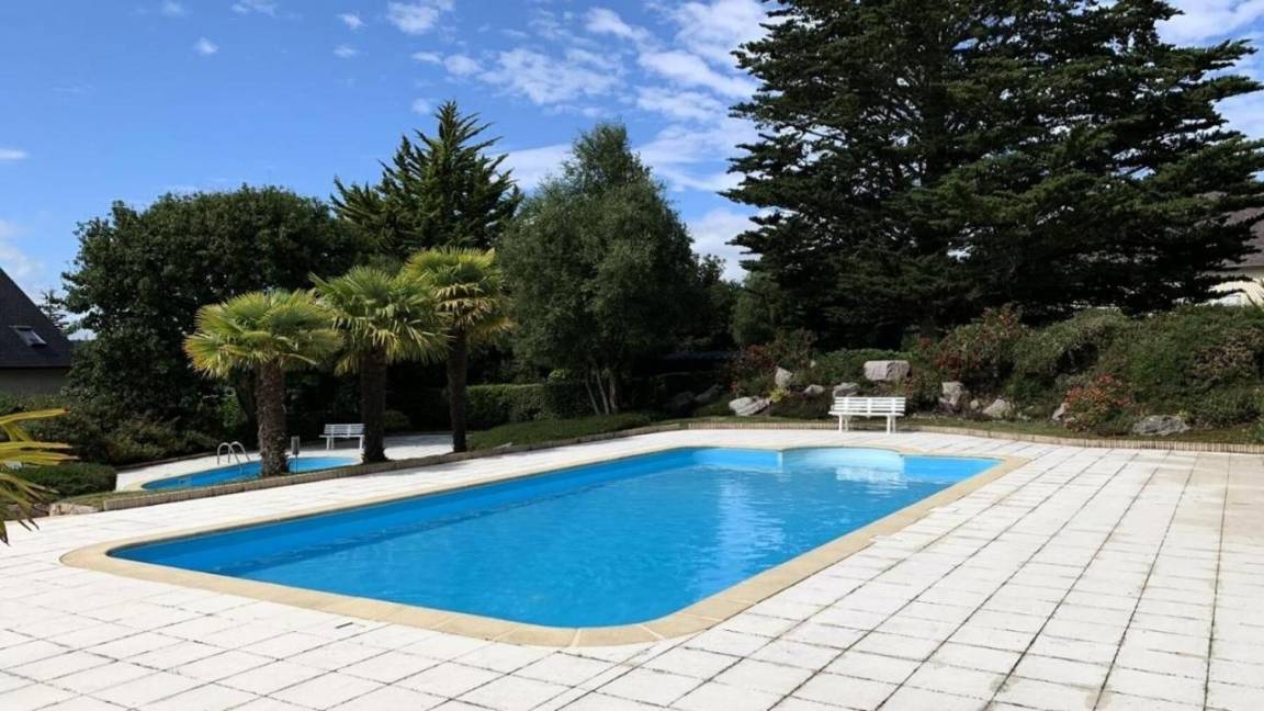 71 M² House ∙ 2 Bedrooms ∙ 4 Guests - Erquy