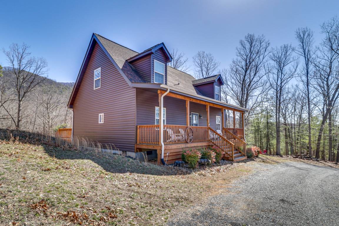 266 M² Casa ∙ 3 Habitaciones ∙ 7 Huéspedes - Stanley, VA