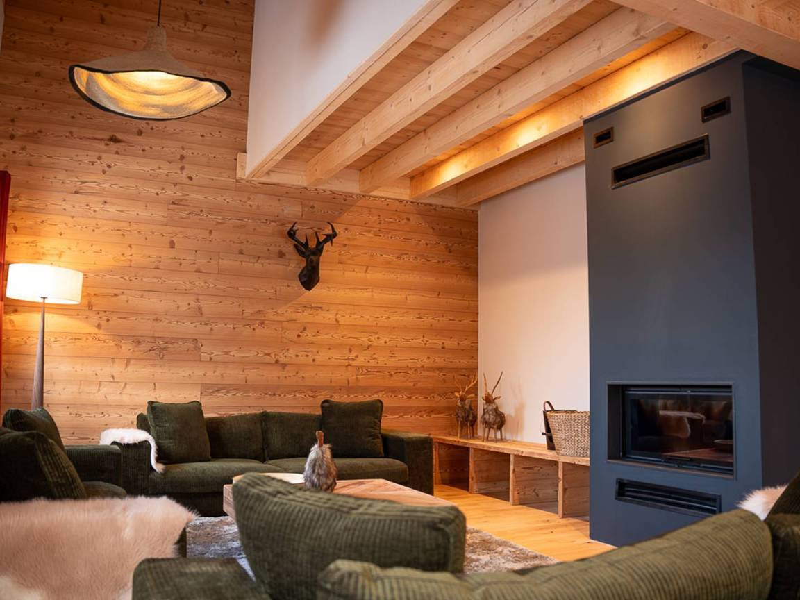 320 M² Chalet ∙ 8 Chambres ∙ 24 Personnes - Savoie