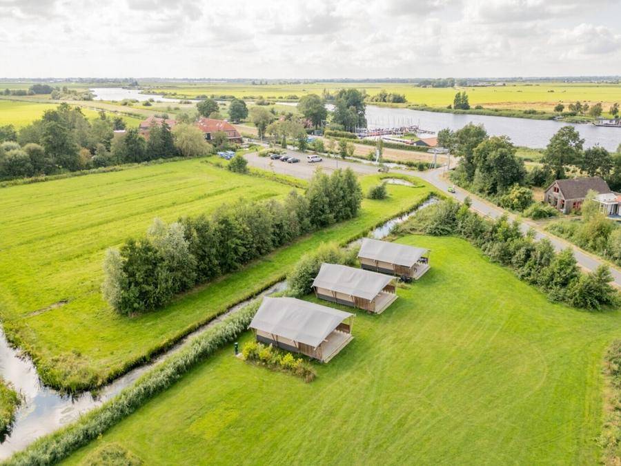 25 M² Tent ∙ 2 Bedrooms ∙ 4 Guests - Leeuwarden