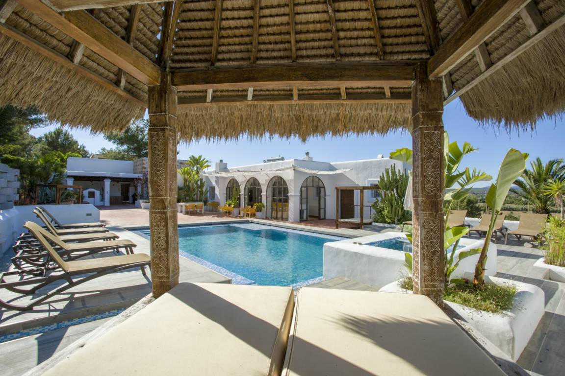 500 M² Villa ∙ 4 Chambres ∙ 8 Personnes - Ibiza