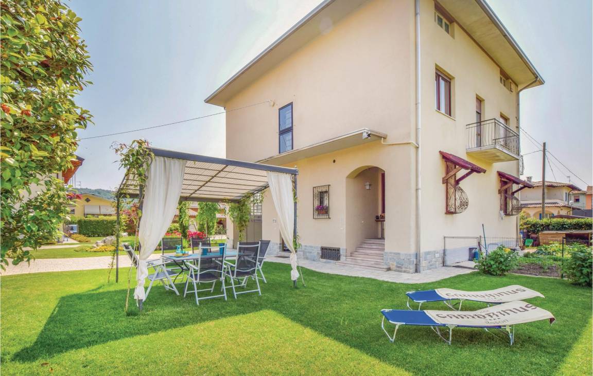 110 M² Duplex ∙ 3 Chambres ∙ 7 Personnes - Orta San Giulio