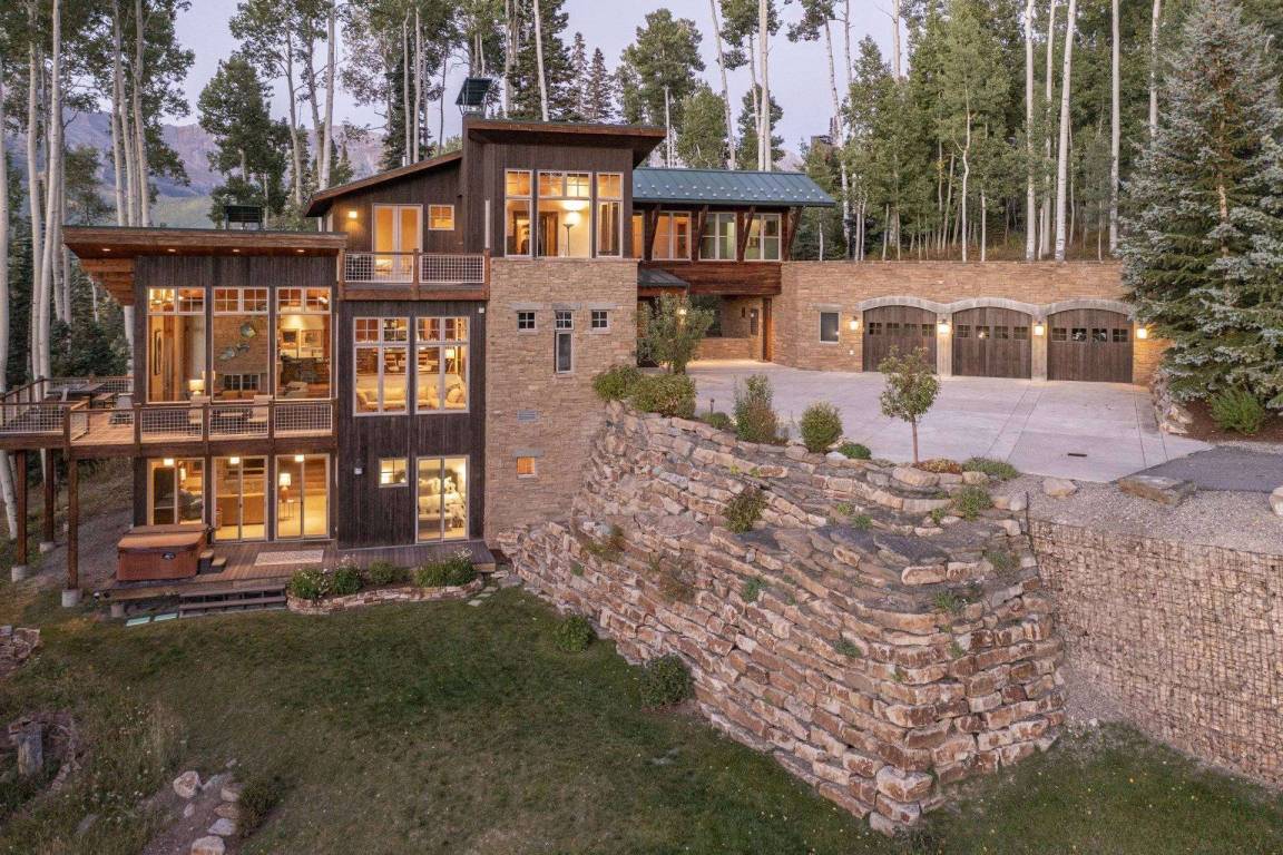381 M² House ∙ 4 Bedrooms ∙ 8 Guests - Telluride, CO