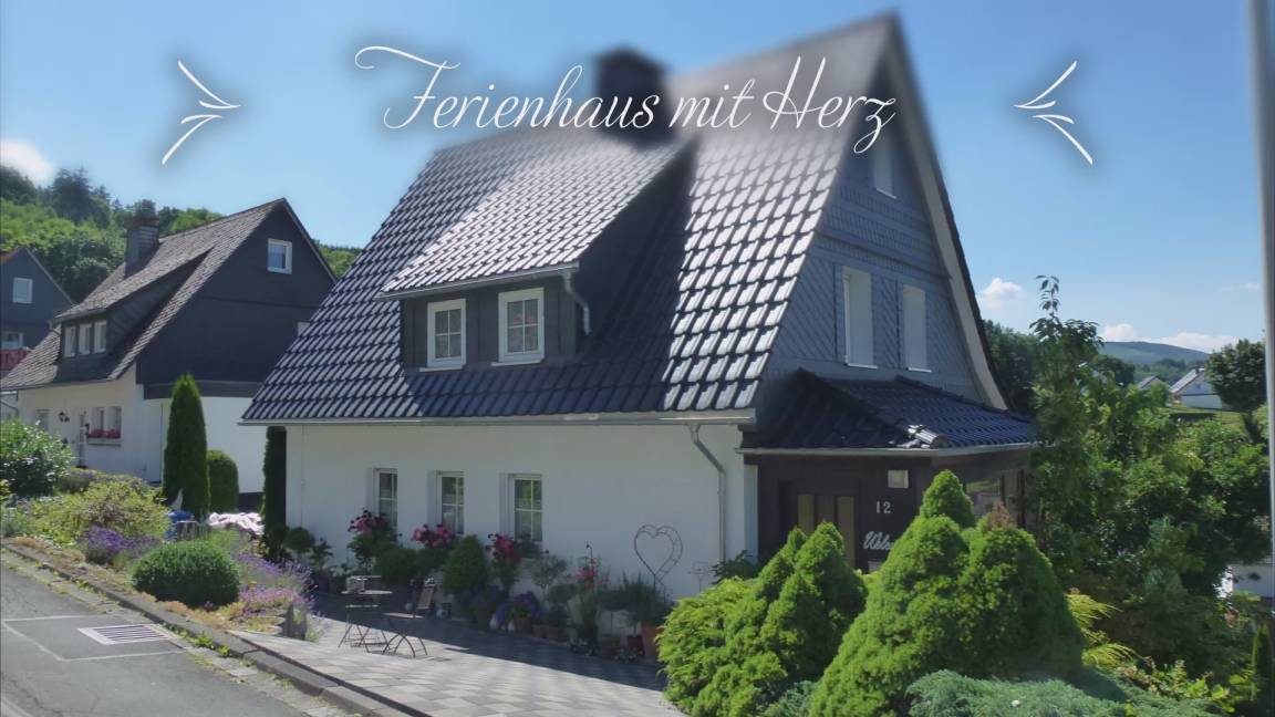 100 M² Ferienwohnung ∙ 3 Schlafzimmer ∙ 6 Gäste - Olsberg