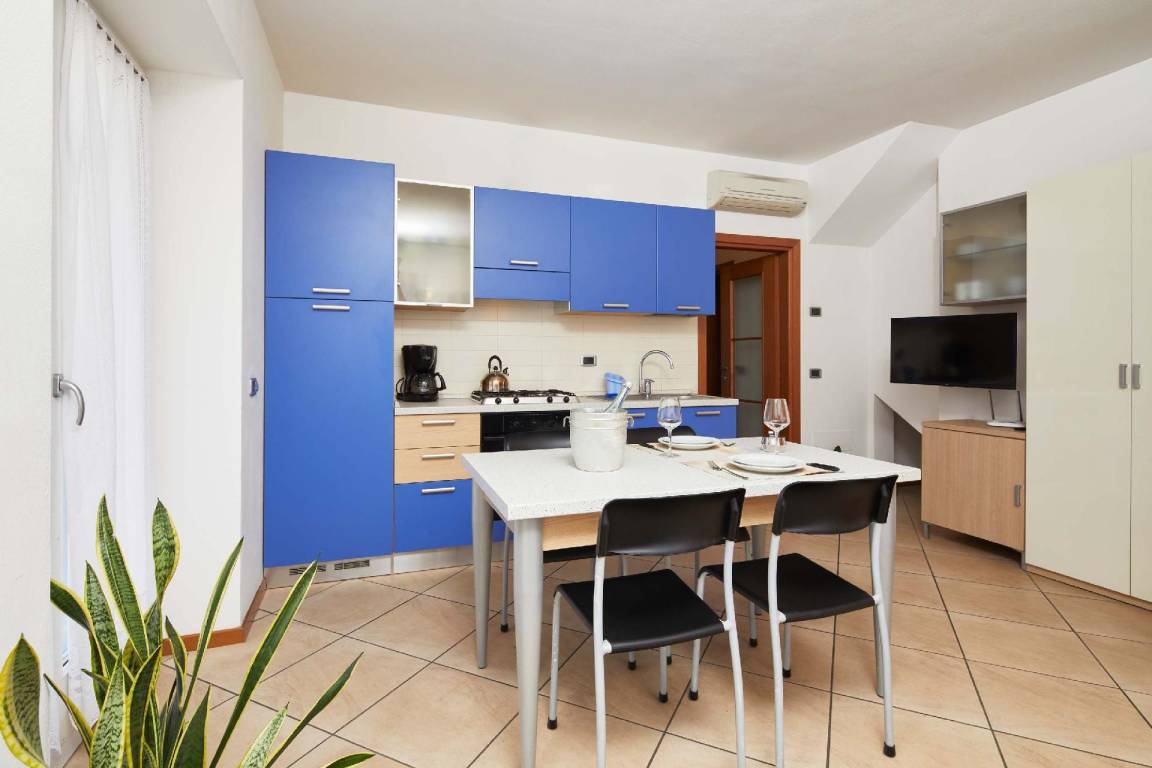 70 M² Appartamento ∙ 2 Camere Da Letto ∙ 5 Ospiti - Riva del Garda