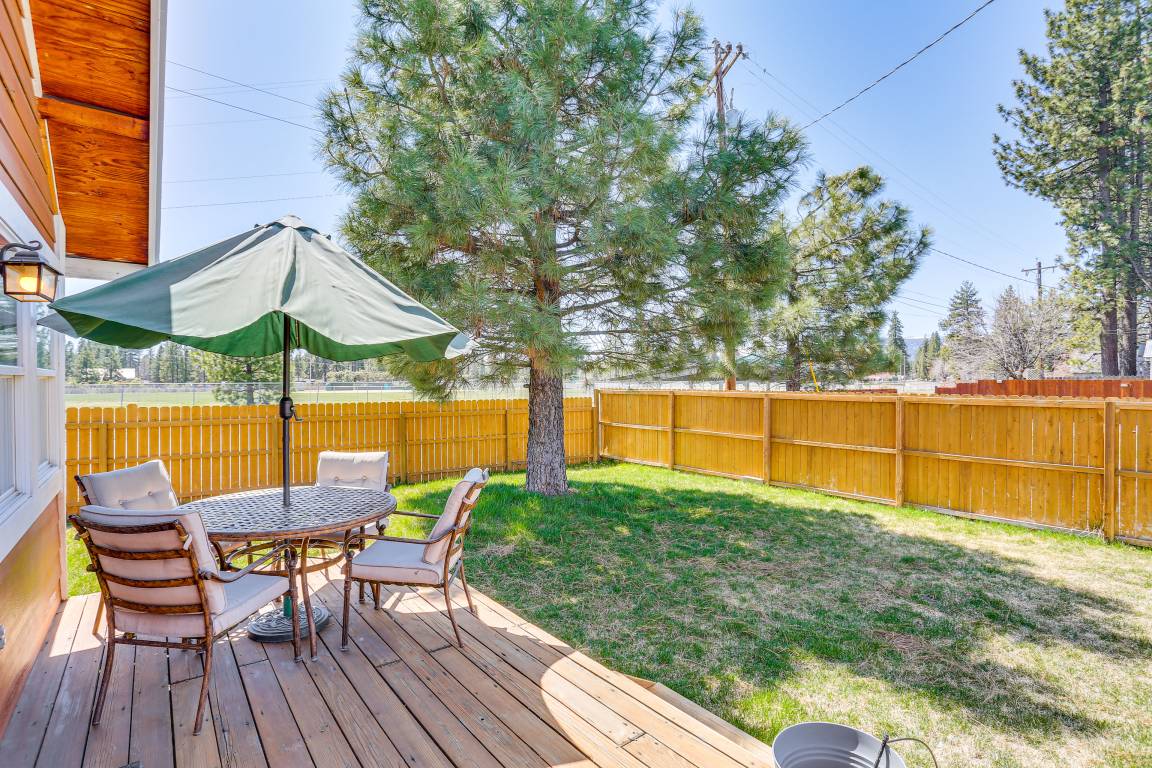 117 M² Casa ∙ 2 Quartos ∙ 6 Hóspedes - Chester, CA