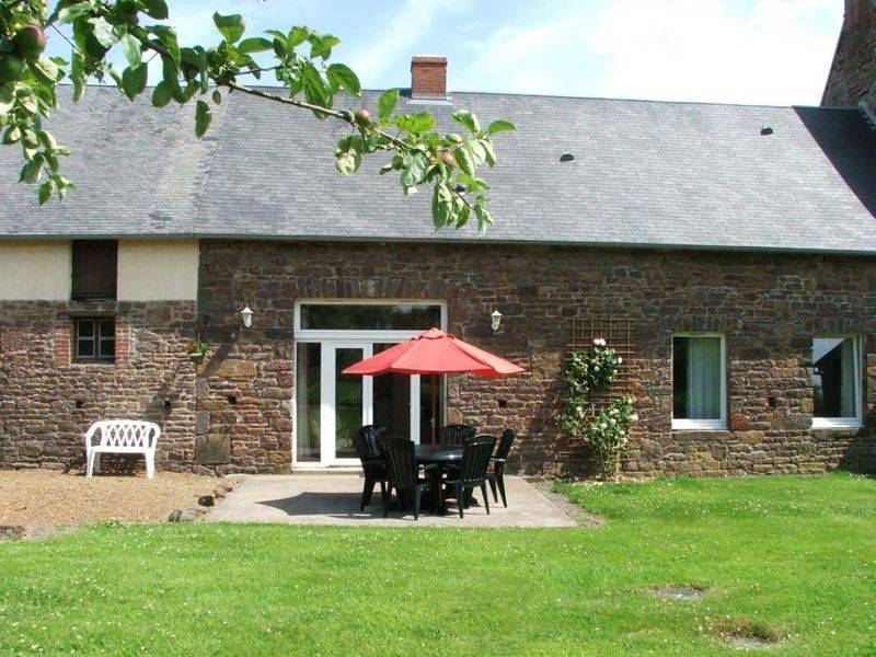 75 M² Gîte ∙ 3 Schlafzimmer ∙ 6 Gäste - Cotentin