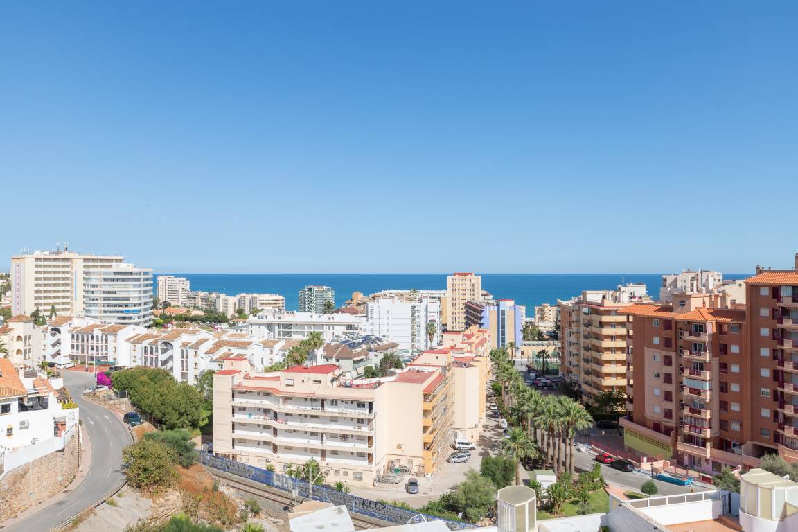 50 M² Apartamento ∙ 1 Habitación ∙ 4 Huéspedes - Fuengirola