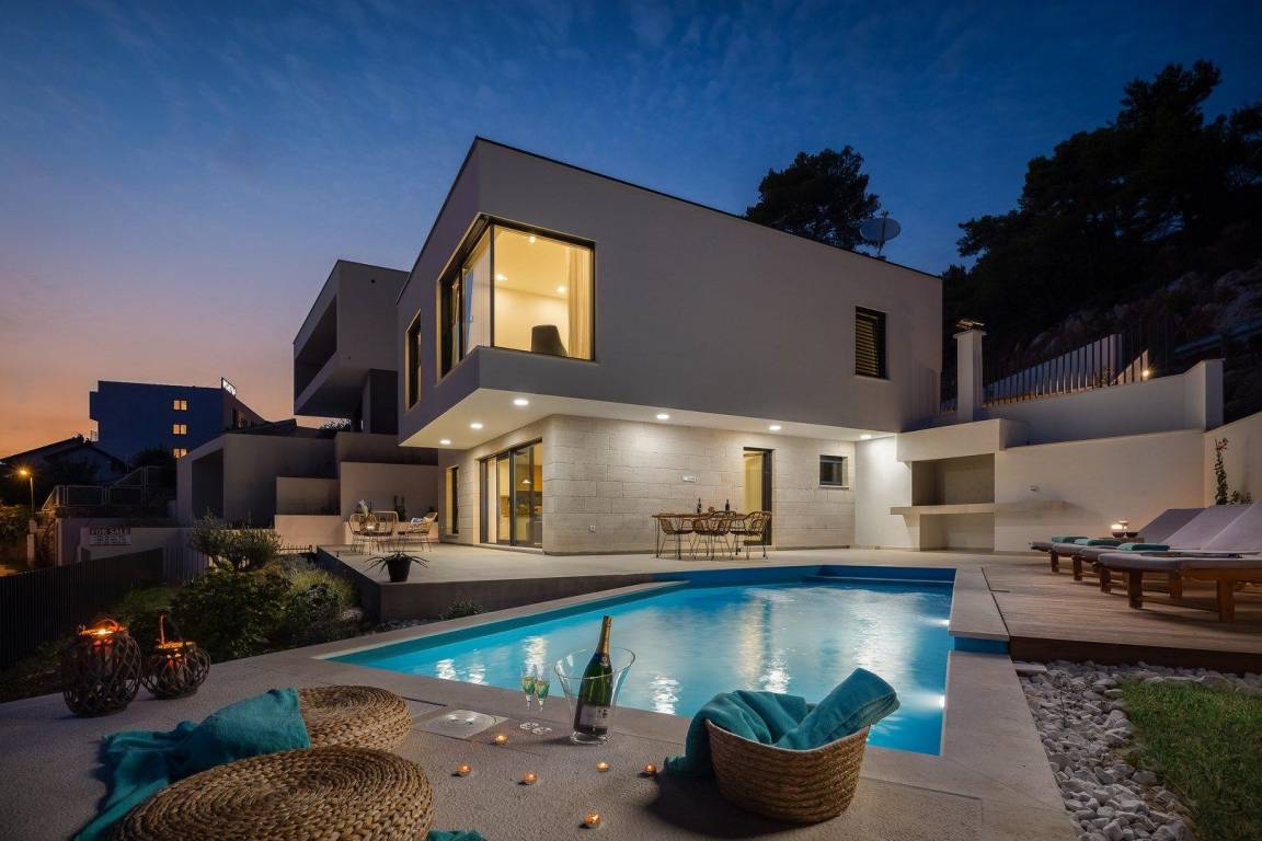163 M² Casa ∙ 3 Habitaciones ∙ 8 Huéspedes - Brist