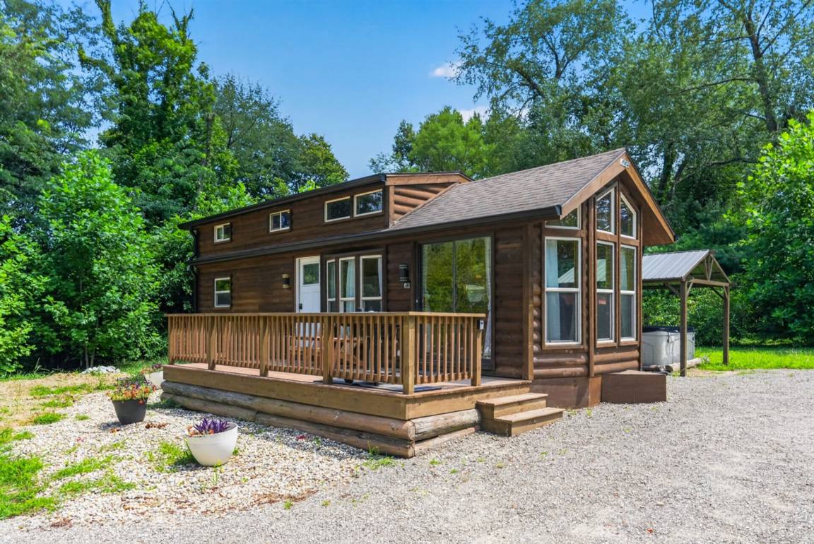 Apartment ∙ 1 Bedroom ∙ 6 Guests - Indianapolis, IN