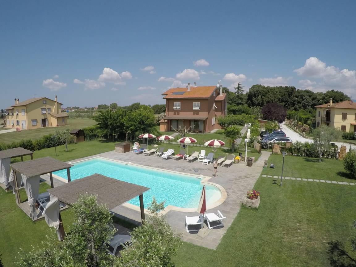 60 M² Farmhouse ∙ 2 Bedrooms ∙ 4 Guests - Livorno
