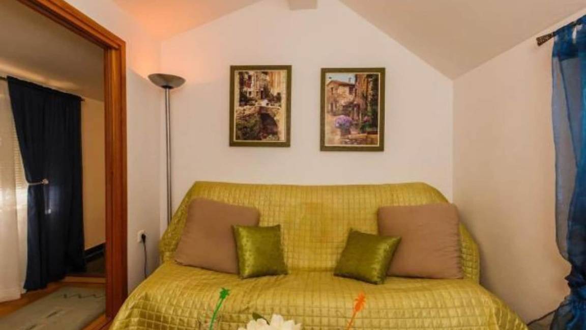 30 M² Ferienwohnung ∙ 1 Schlafzimmer ∙ 4 Gäste - Supetar