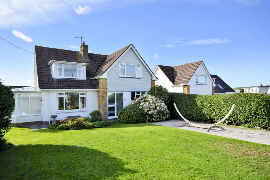 Cottage ∙ 4 Bedrooms ∙ 8 Guests - Croyde