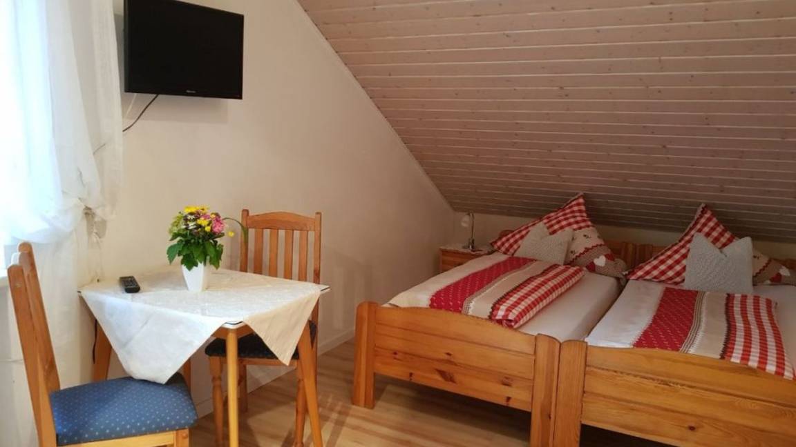 Hotel ∙ 1 Bedroom ∙ 2 Guests - Buchloe