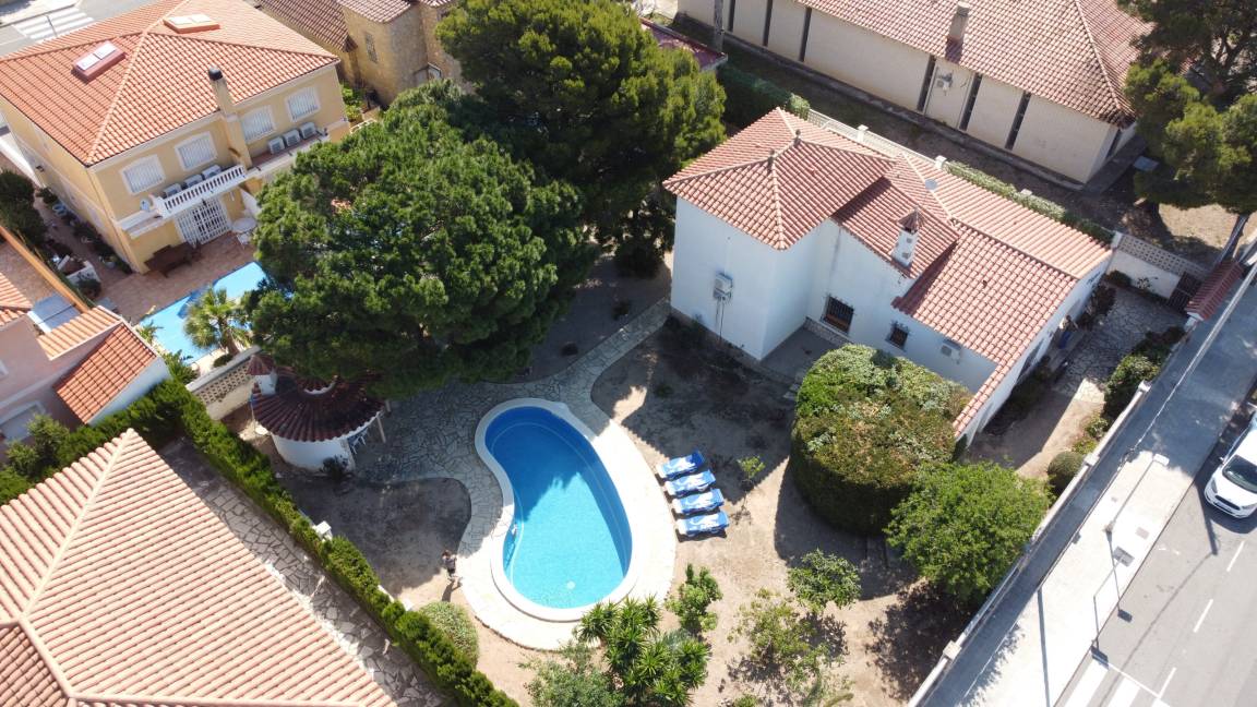 204 M² Villa ∙ 3 Habitaciones ∙ 8 Huéspedes - Miami Playa