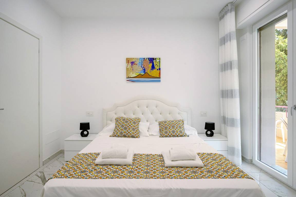 80 M² Chambre D'hôtes ∙ 4 Chambres ∙ 7 Personnes - Piano di Sorrento