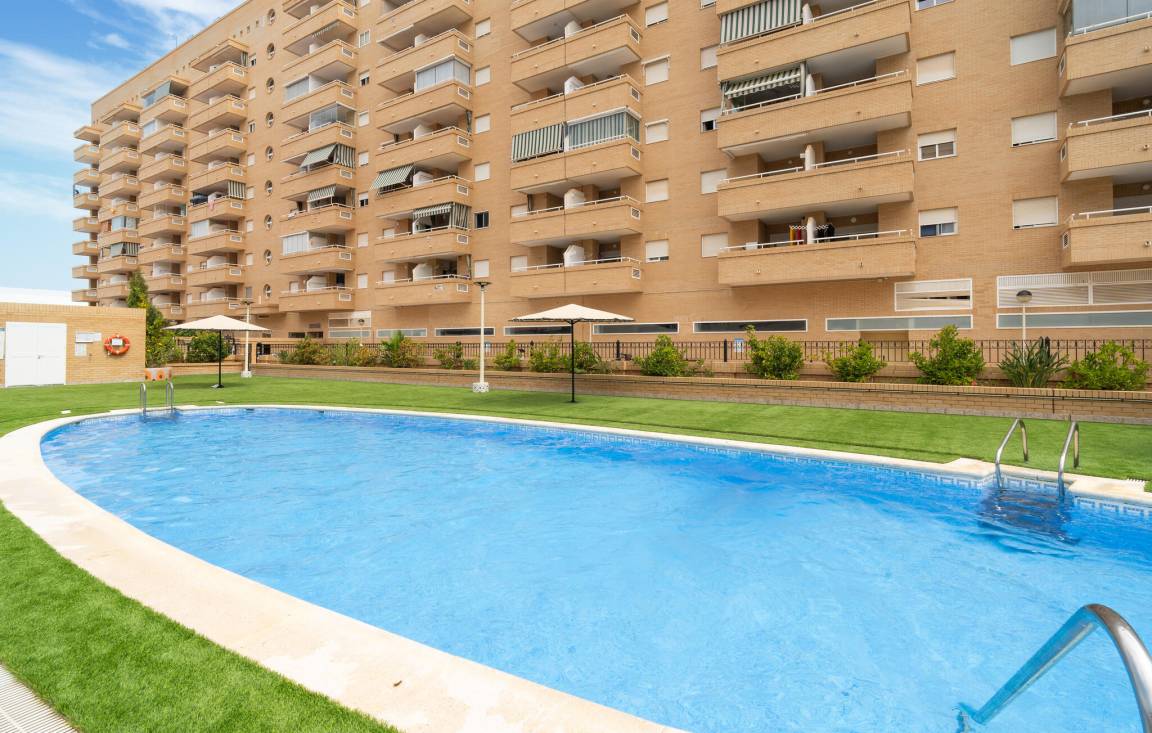 110 M² Apartamento ∙ 2 Habitaciones ∙ 6 Huéspedes - Oropesa del Mar